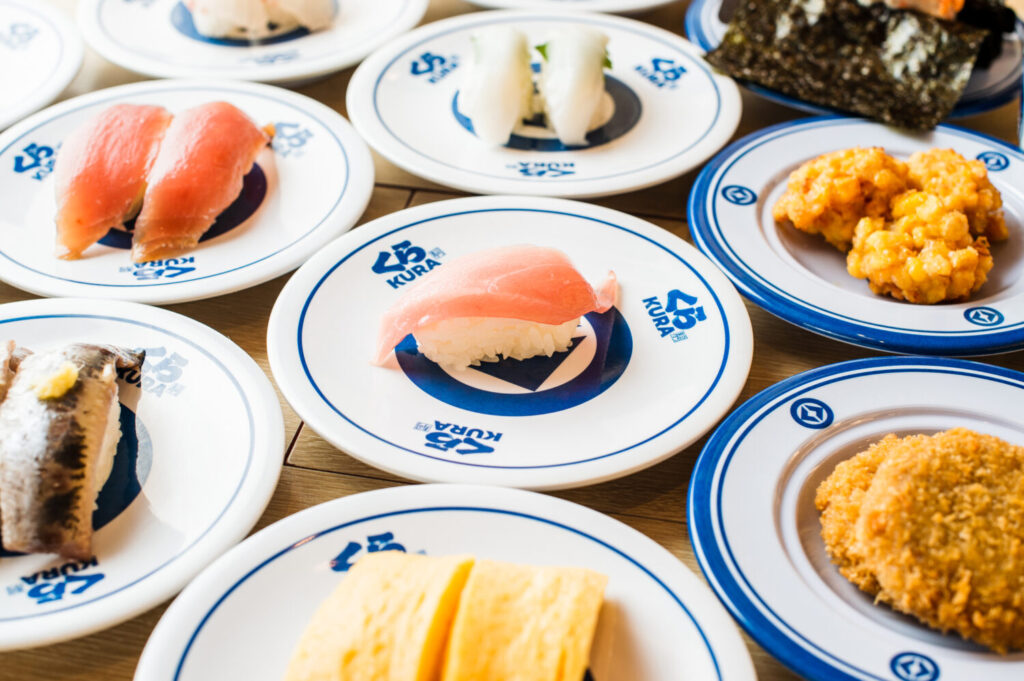 How to eat kaiten-sushi | try everything from sushi to noodles and ...